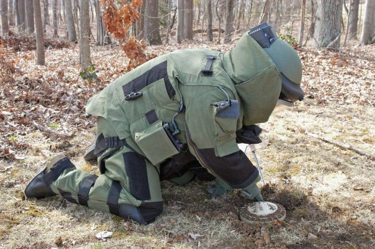 EOD Advanced Bomb Suits – Bomb Disposal Suits